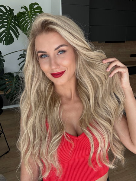 Glueless lace front wig "JENNIFER ANISTON" | Hairalicious